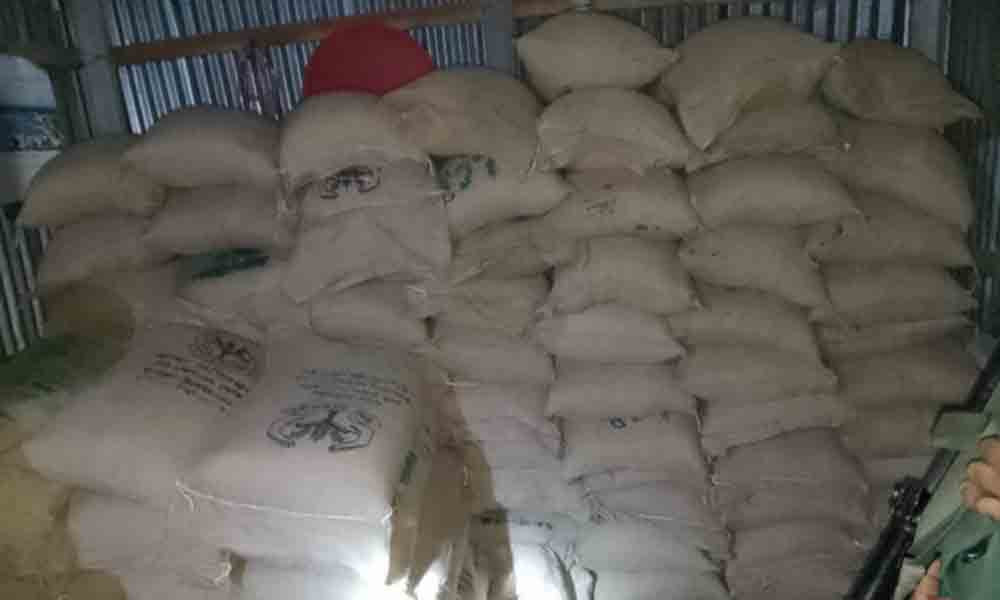 চেয়ারম্যানের ভাই-শ্যালক বিক্রি করেন গরিবের চাল!